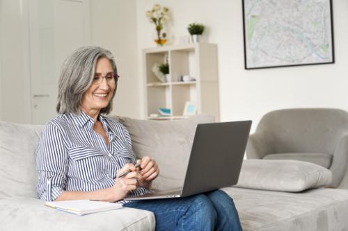 Educational Programs in Senior Living | Learning Activities for Seniors