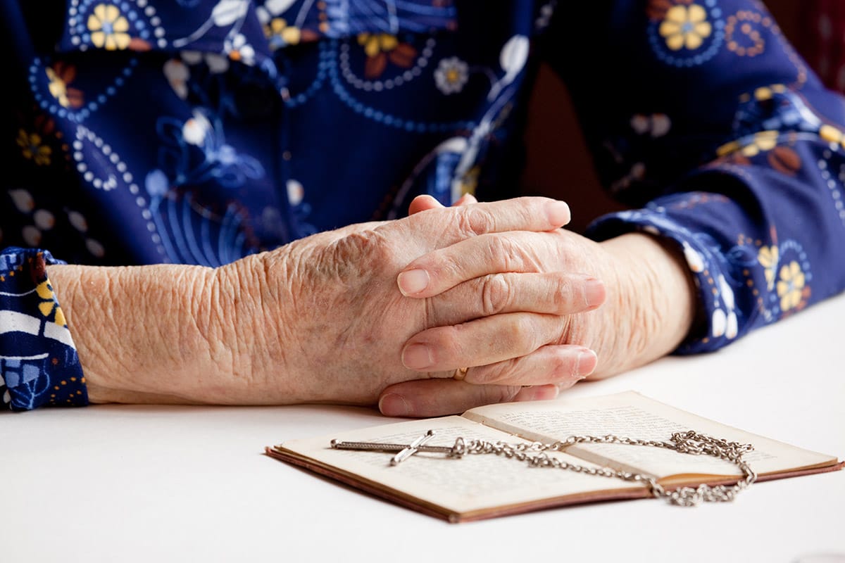 Benefits of a Chaplaincy Program For Seniors | Austin, TX